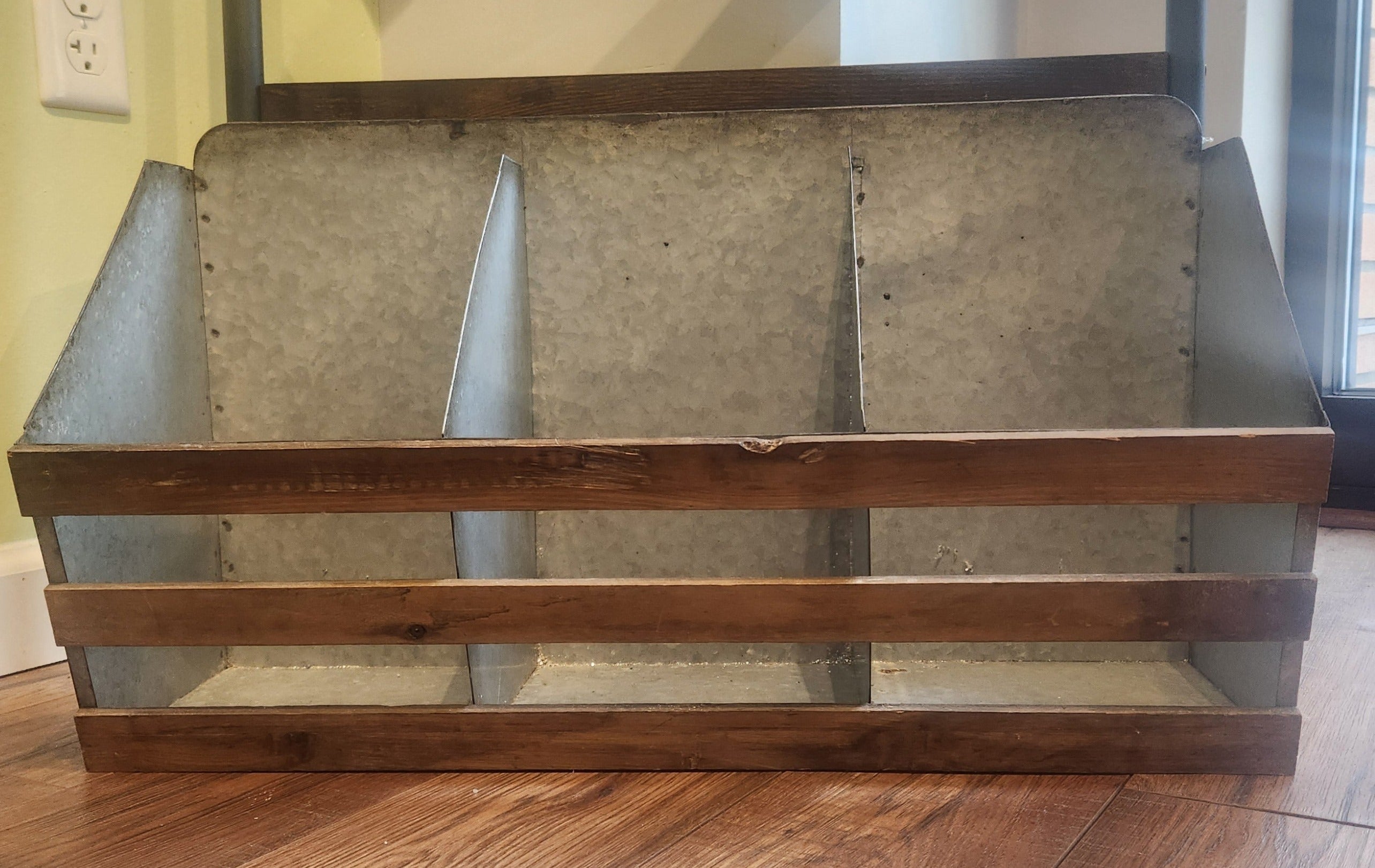 Divided Metal Wood Container – Willow's Home & Gifts